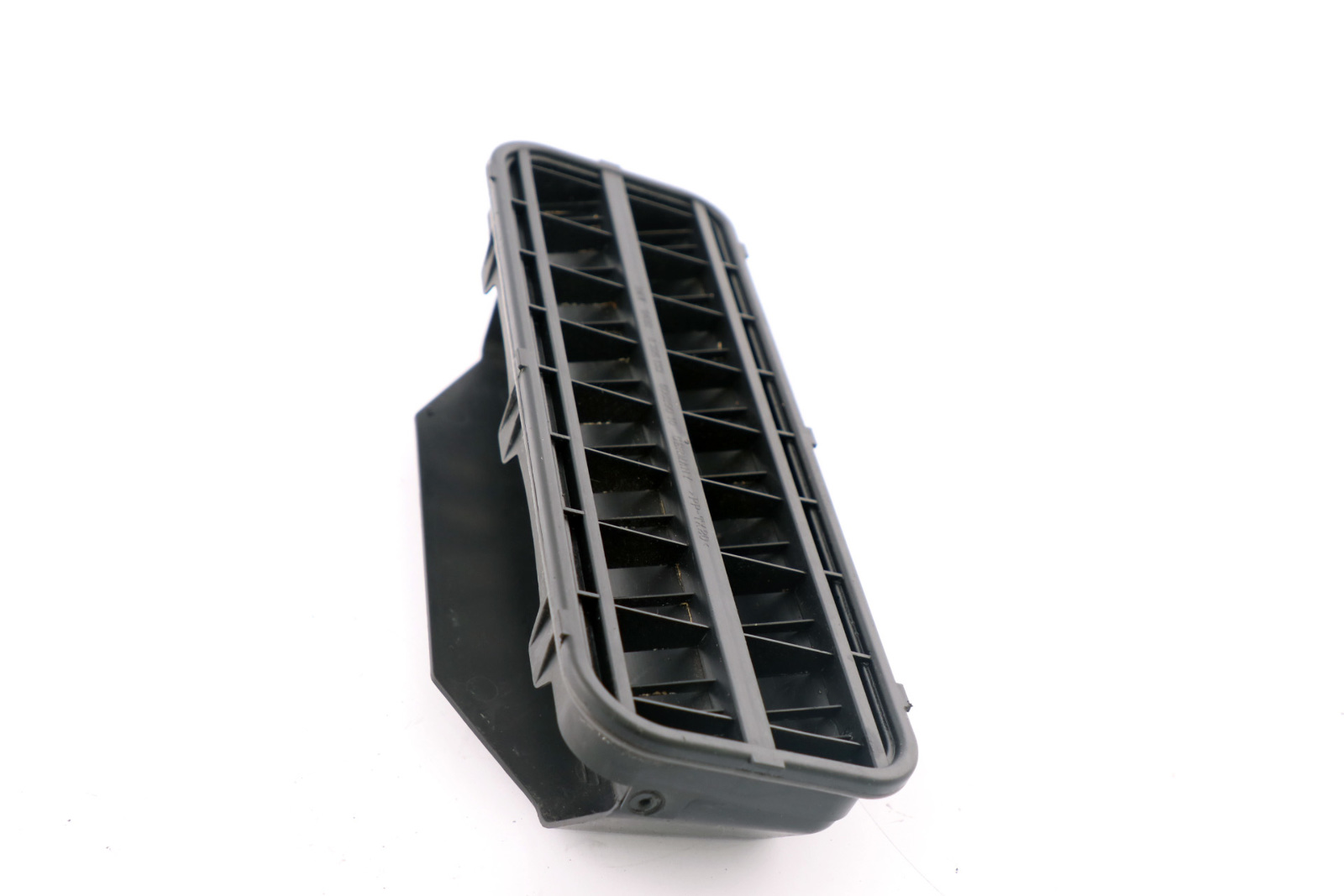 BMW 7 Series E65 E66 E67 Breather Covering Air Vent Rear Bumper 8386133